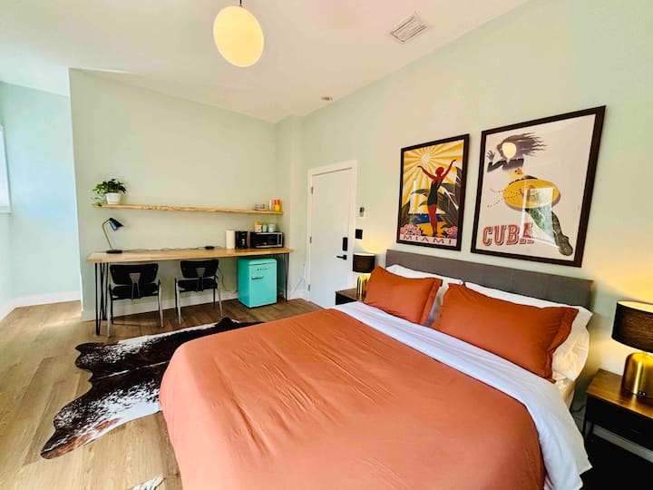 Historic Casa Havana - Studio Suite #2 - Miami, FL