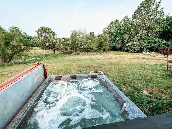 Farm Stay. Hot Tub. Pond Nature Views Near Dwntwn - Indiana (State)