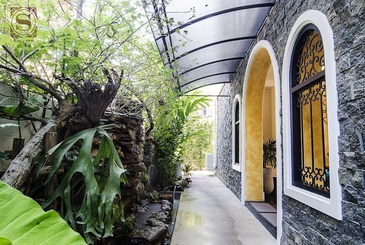 Colonial Living 26 Next To Central Festival - Chiang Mai