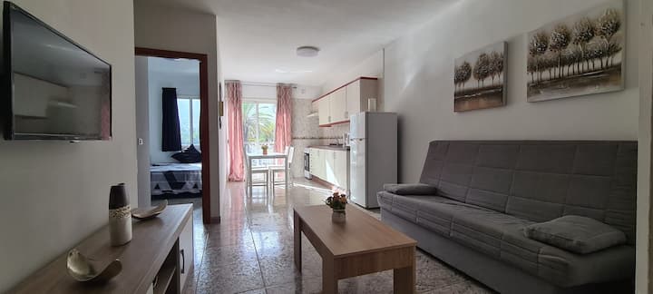 Apartamento Cómodo, Céntrico Y Espacioso - Arona