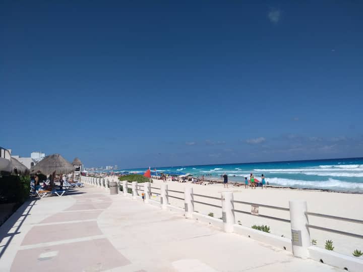 Departamento Frente Al Mar Caribe. - Cancún
