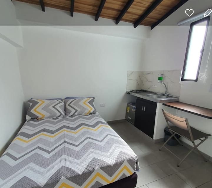1aparta Estudio Acogedor Con Entrada Independiente - Cúcuta