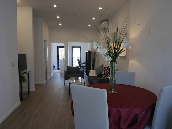 Bright, Spacious Floor On A Quiet Bushwick Block - New York