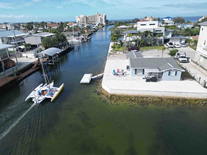 Amazing Views From This Cozy Cottage On The Water - Hudson, FL