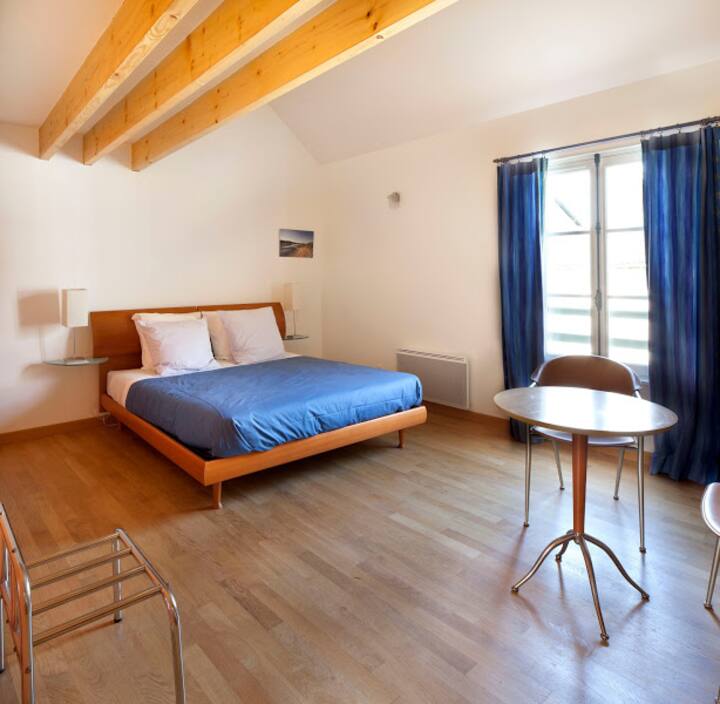 Chambre Familiale Spacieuse Avec Une Mezzanine - Rochefort-sur-Loire