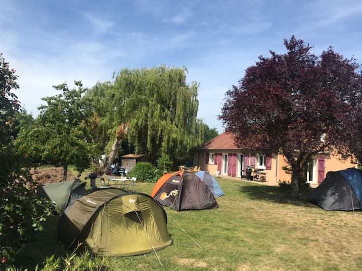 24h Le Mans. Jardin Pour Camping - Le Mans