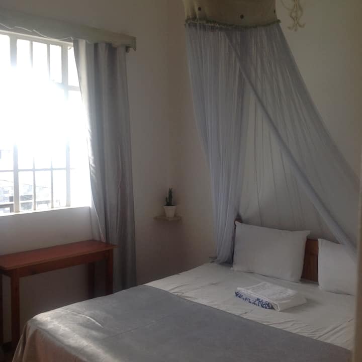 Le Ravinal Chambres Tout Cofort. Repas Non Compris - Port Louis