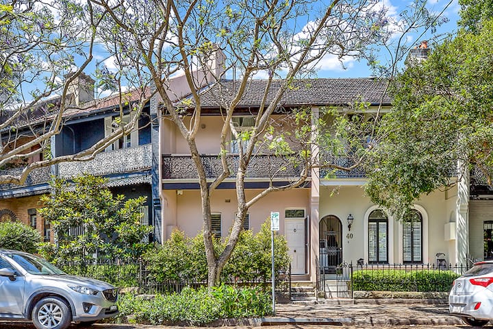 Family Home In The Heart Of Paddington - Coogee