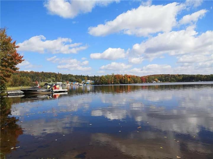 Lake Cecebe Vacation Rentals & Homes - Magnetawan, Canada | Airbnb