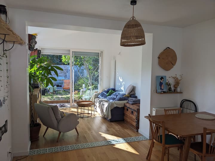 Petite Maison Nantaise Avec Jardinet - Saint-Herblain