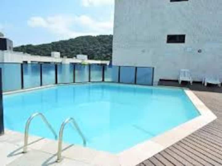 Apartamento Com Dois Quartos Pitangueiras Guaruja - Guarujá