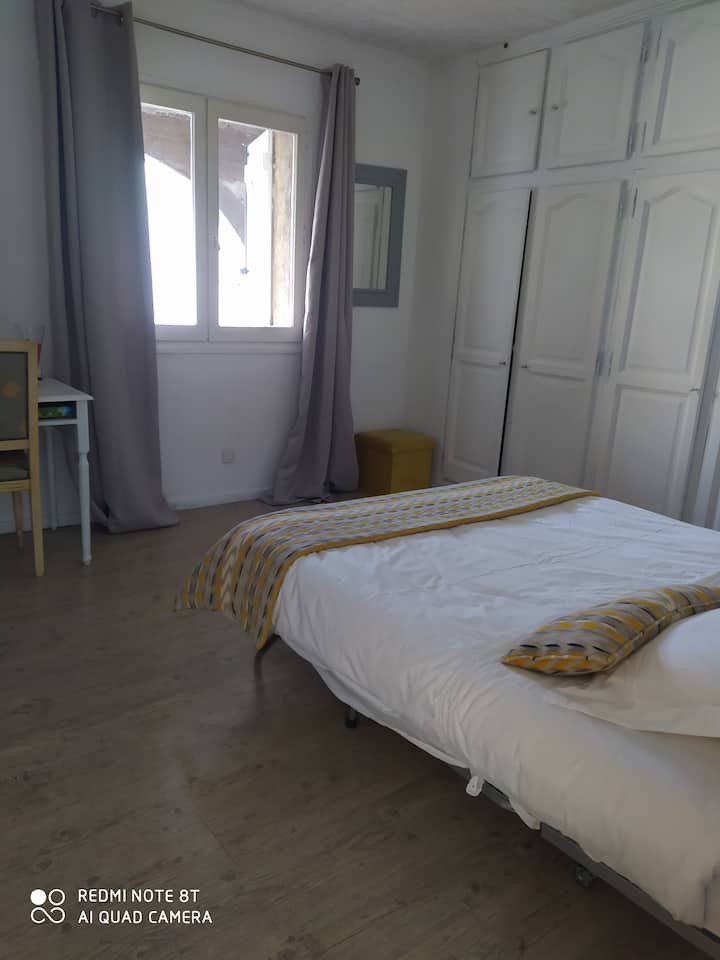 Studio Dans Une Villa Familiale - Bastia