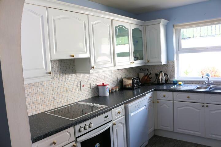 10 Best Airbnb Vacation Rentals In Warrenpoint, UK - Updated 2024 | Trip101