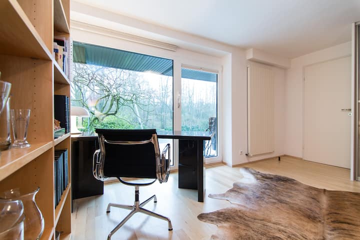 Next To Office Park In Ratingen In Quiet Area - Düsseldorf