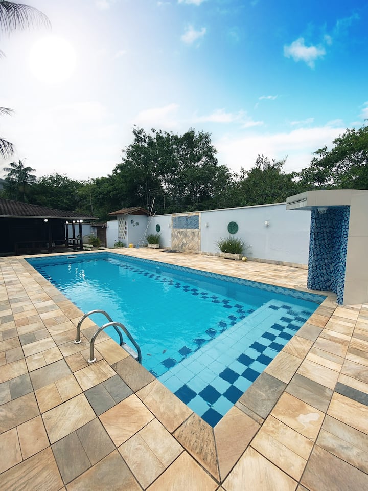 Conforto E Lazer + 5 Quartos Aconchegantes. - São Sebastião