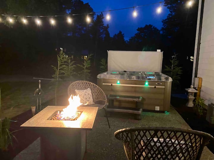 Holme By The Sea - Comox