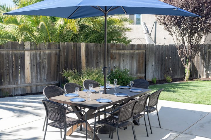 Wine Country Escape For 8 - Close To Everything - Templeton, CA
