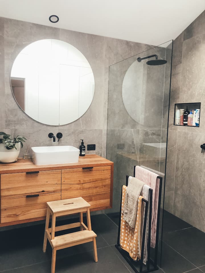 The Terrace - Family Friendly Modern Home. - Lilydale