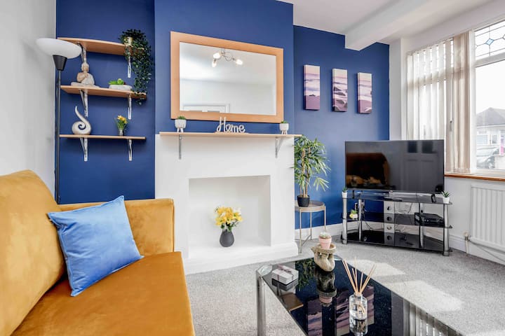 Contractors| Relocations Long Stays | Parking Wifi - Luton