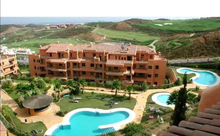 Amplio Apartamento Campo De Golf - Sitio de Calahonda