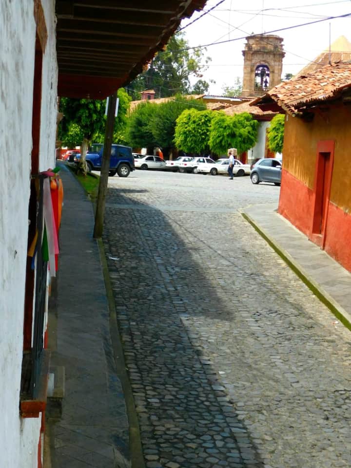 Casa Rústica Santa Eugenia En El Centro De Patz - Pátzcuaro