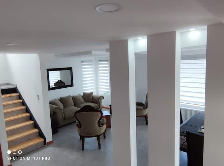 Casa 1 Grande Bien Cómoda - Puerto Natales