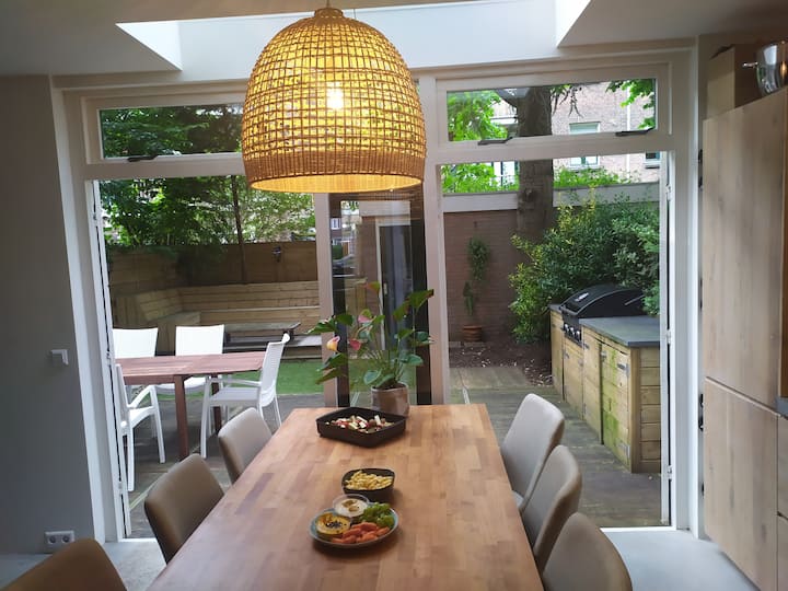 Spacious Apartment With Garden In Trendy De Pijp - Amsterdam