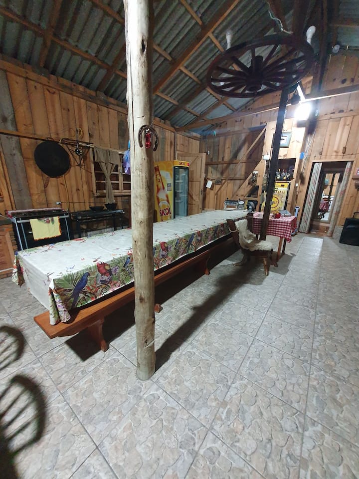 Lugar Encantador Com Lareira E Muito Mais - Lages