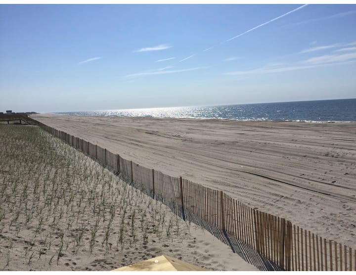 Great 5br Fire Island House Steps To Beach - Fire Island, NY