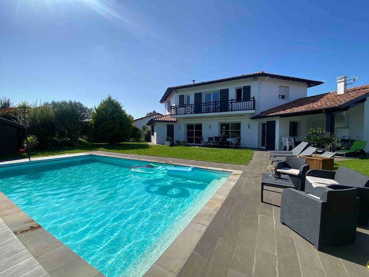 Maison Biarritz-arcangues Au Calme Avec Piscine - Guéthary