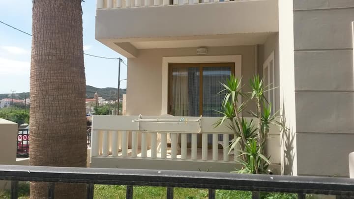 1 Bedroom Ground Floor Apartment - Mandy Suites - Кисамос
