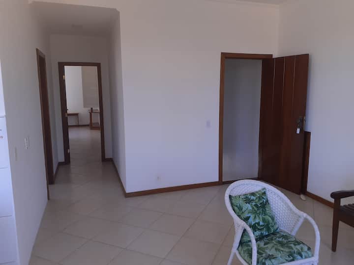 Flat Com 2 Suítes. 100 Mtrs Da Praia . - Ilhéus