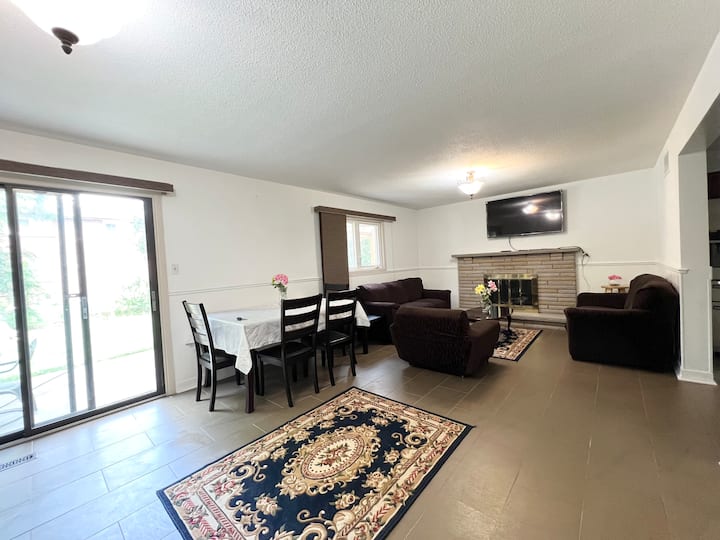 Great Unit - Yorkville University