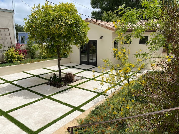 Guesthouse Studio - San Luis Obispo, CA