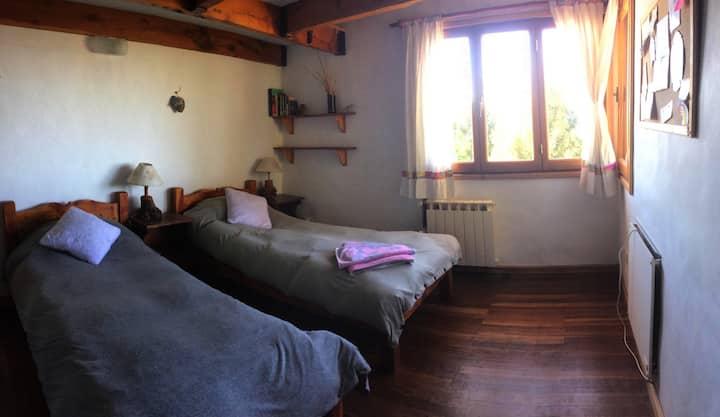 Habitación Doble En Casa De Familia - Bariloche