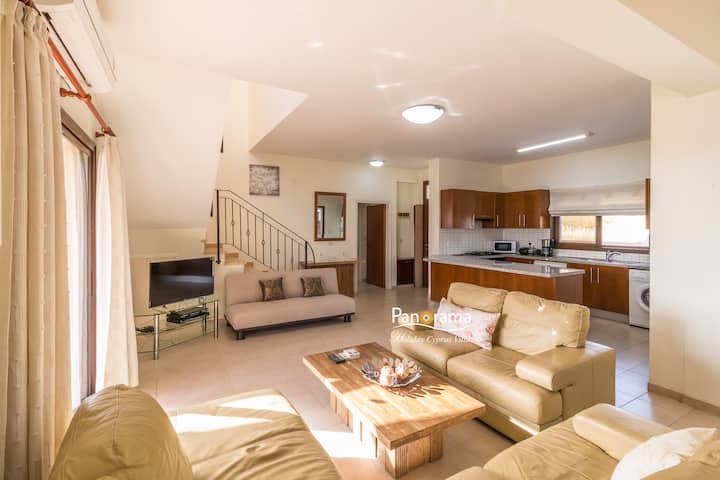 Luxury Villa With Private Swimming Pool In Peyia - Zypern