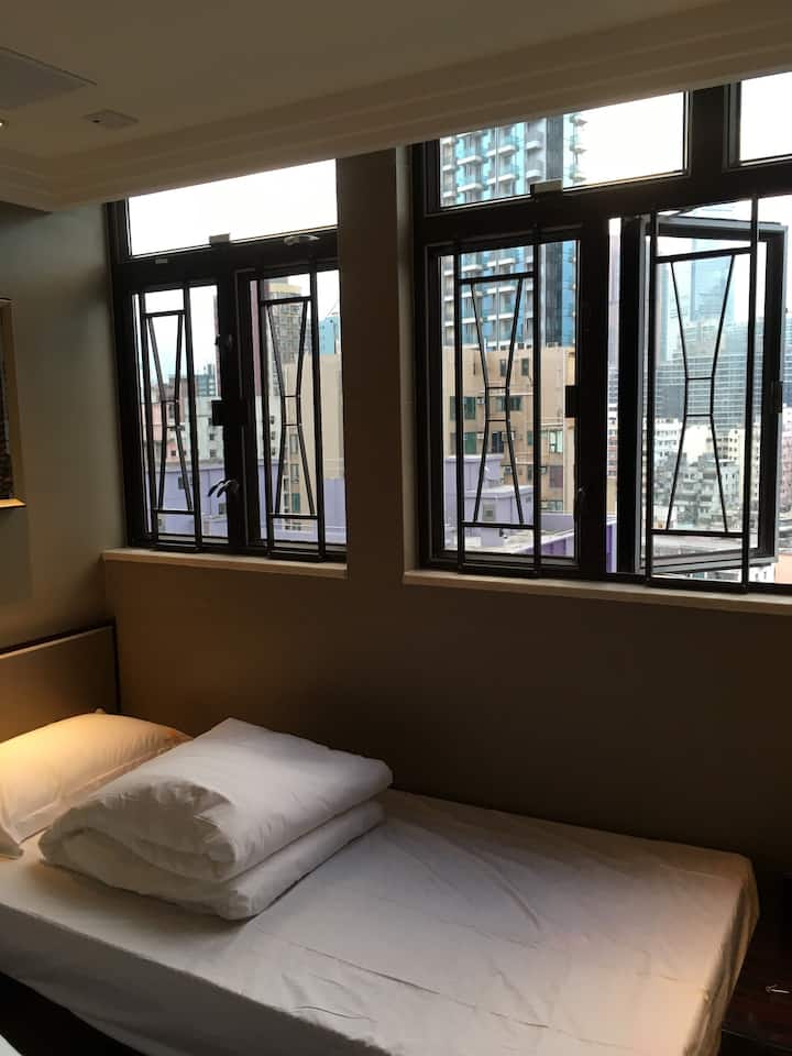 Deluxe Suit Rm 06 At Jordan Station - Tseung Kwan O