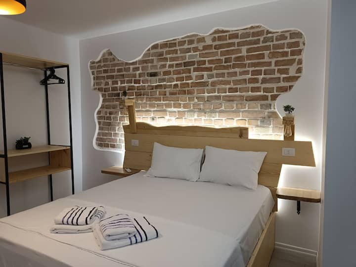 Cozy Studio In Centre Self Check-in 24\7 - Tirana