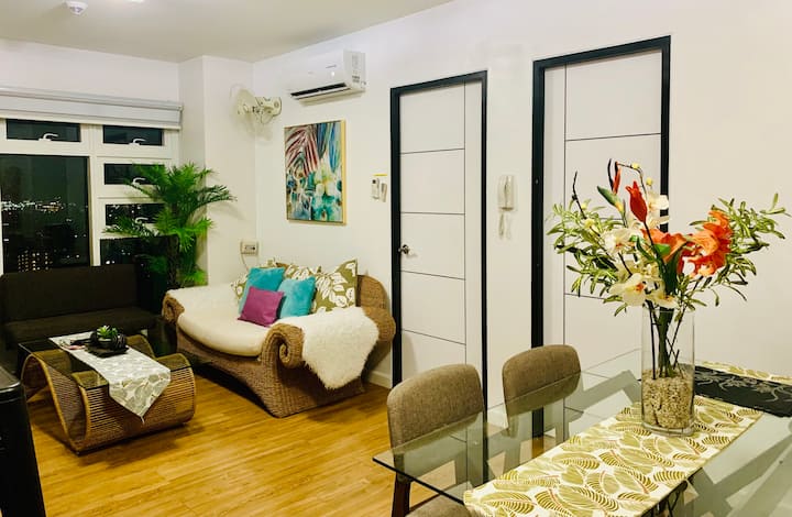 3 Bedroom Penthouse Close To Ayala Mall - Cebu City