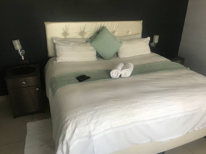 2 On Zk Matthews Guesthouse - Mthatha