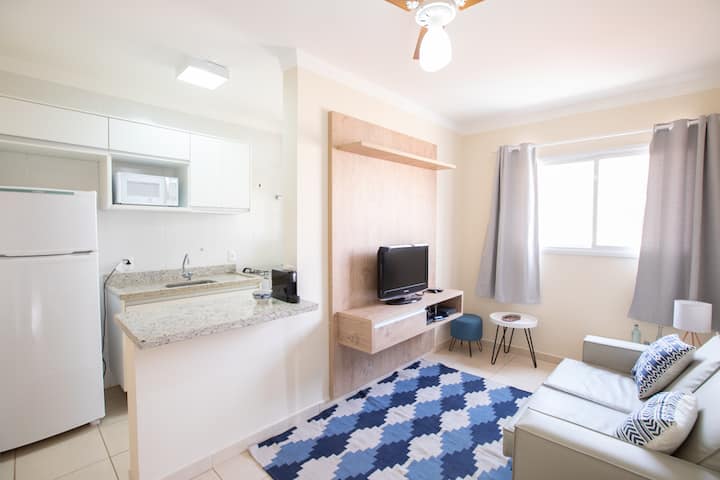 Apto Totalmente Mobiliado, Iluminado E Decorado! - Ribeirão Preto