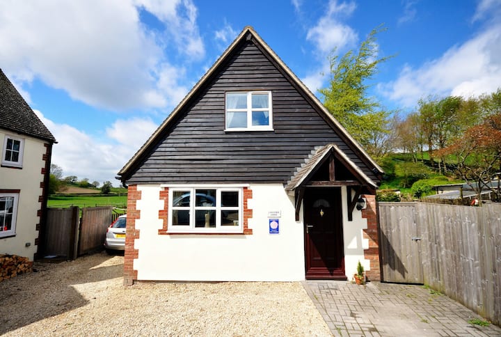 Lavender Lodge Corsley | Cottage Near Longleat - Warminster
