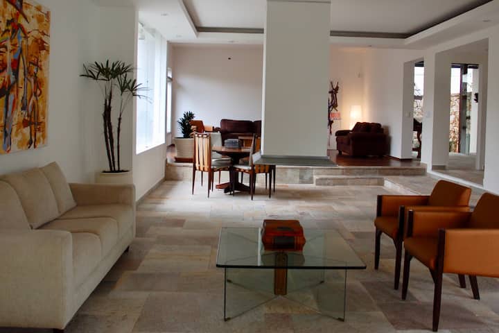Charming Mansion - 