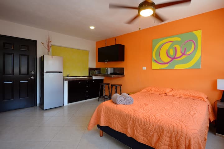 Cozy Suite/2pax/700m Frm The Beach/500m Frm 5th Av - Playa del Carmen