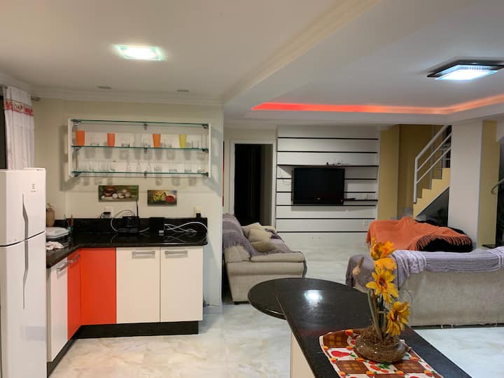 Apartamento Duplex Com Piscina - Itapema