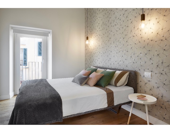 Butterfly Attic - Florence