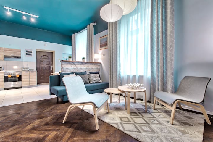Old Town Apartment Near Main Station By Tyzenhauz - クラクフ