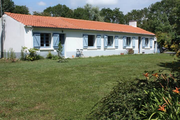 Agréable Maison Et Jardin Au Calme Près Des Plages - Sallertaine