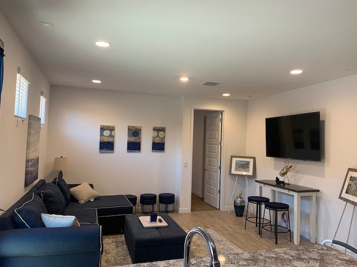 Serenity Oasis - Cozy 1 Bedroom 1 Bath House - Surprise, AZ
