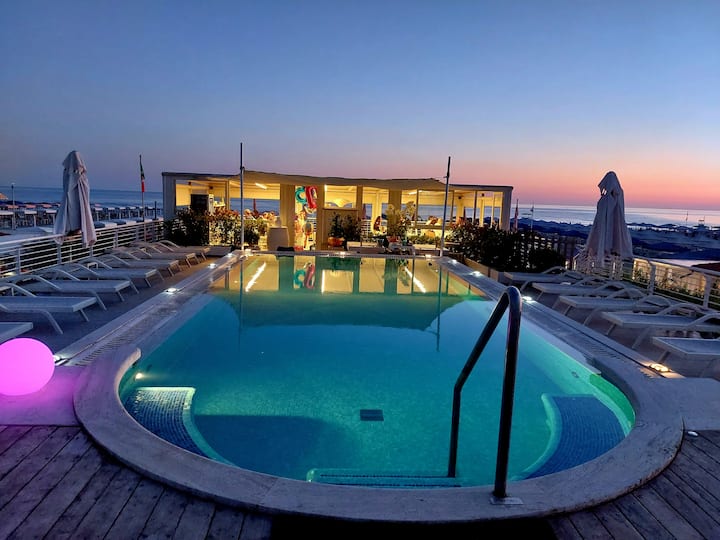 Danio Beach House - Viareggio